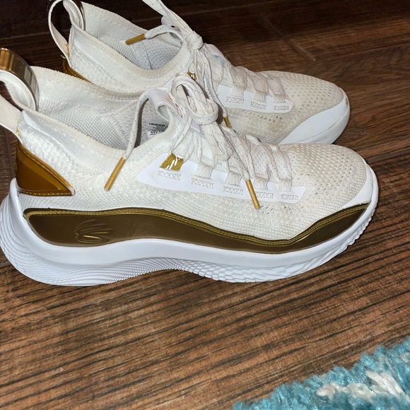 Shoes | Extra Clean Curry 8s White Gold Look Brand New With Ow Without ...